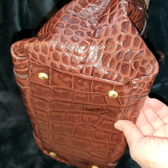 Michael Rome | Bags | Michael Rome Brown Croco Embossed Leather Bag ...